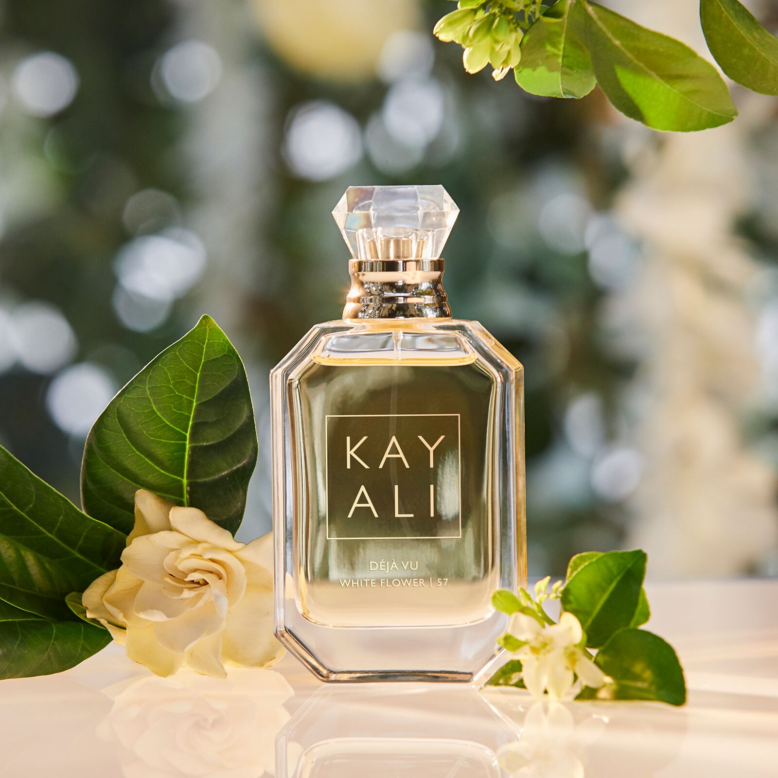 Kayali Déjà Vu White Flower | 57 100ml | FEELUNIQUE