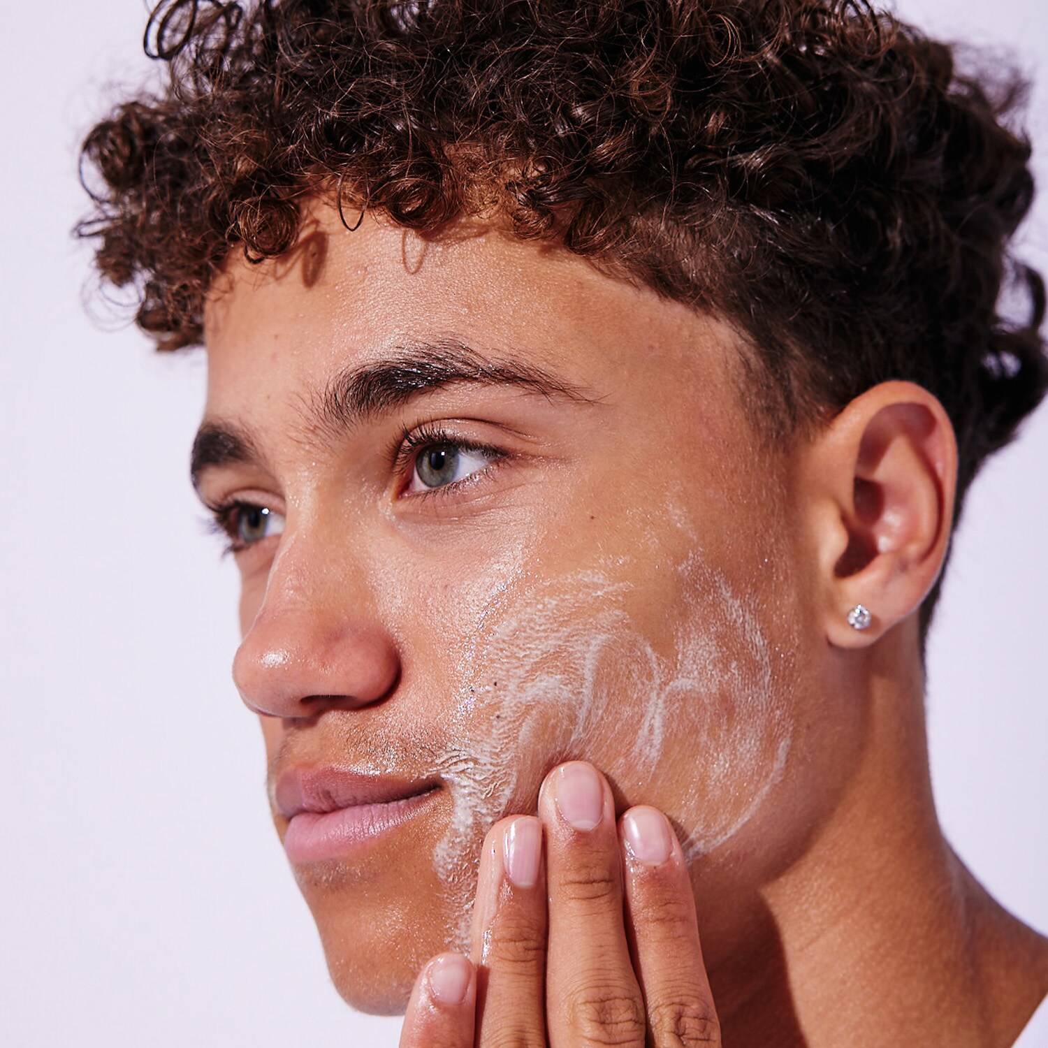 INDU Clarifying Gel Cleanser Refillable 50ml | FEELUNIQUE